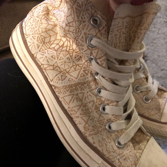 Converse | Shoes | Converse Cream Colored Canvas With Gold Glitter ...